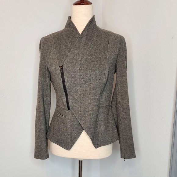 CAbi | Jackets & Coats | Cabi Rebel Sz Xs Gray Ponte Jacket Zip Up ...